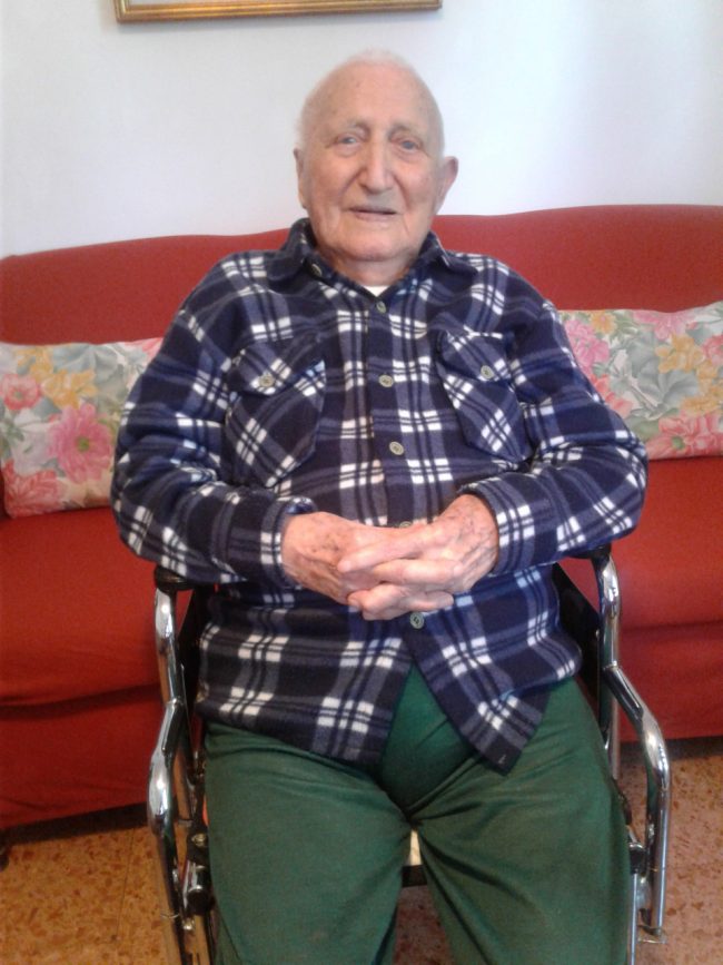 Il sarto Mario Straccia compie 100 anni | Cronache Picene