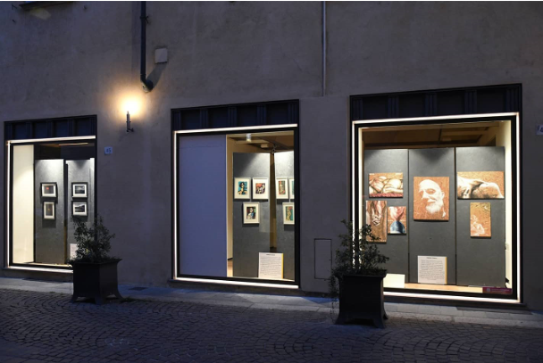 L’estro di Barbara Brozzi conquista Piacenza | Cronache Picene