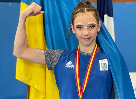 Yeva fugge dalla guerra in Ucraina, diventa studentessa della “Curzi” e ...