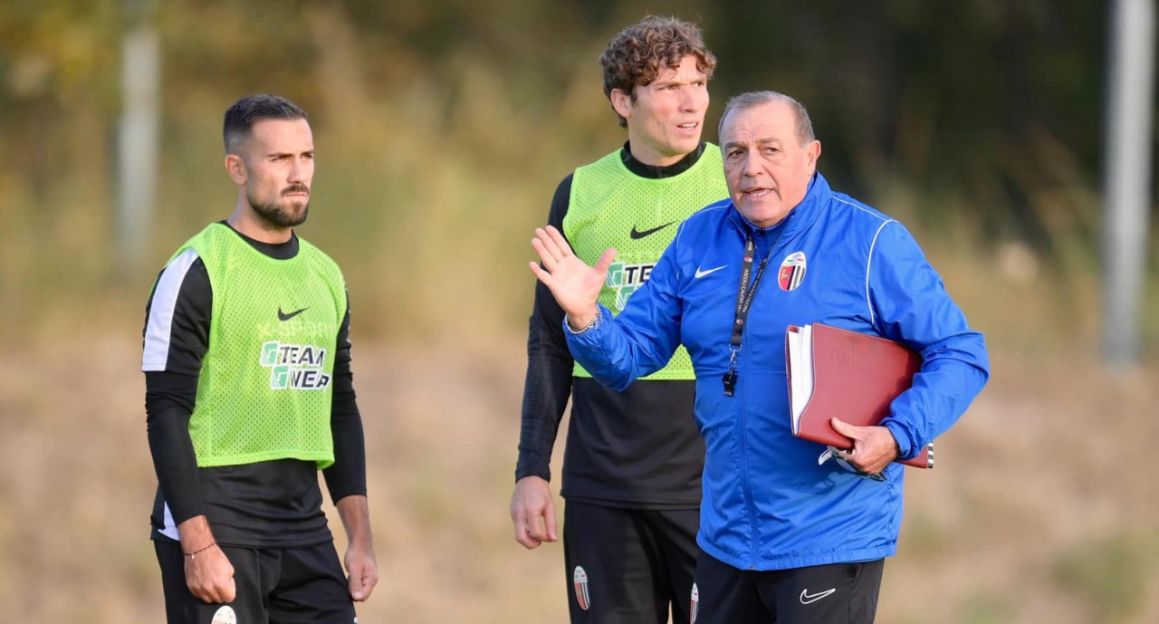 L’Ascoli torna al lavoro dopo il Catanzaro: anche gli errori difensivi ...